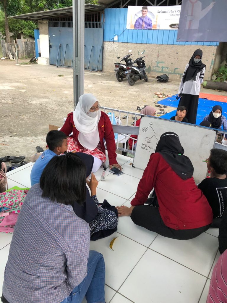 Kegiatan Bakti Sosial Himafi 2021/2022 – FTS UNAS